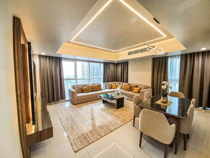 Abu Dhabi's Royal Home, Deluxe - Abou Dabi