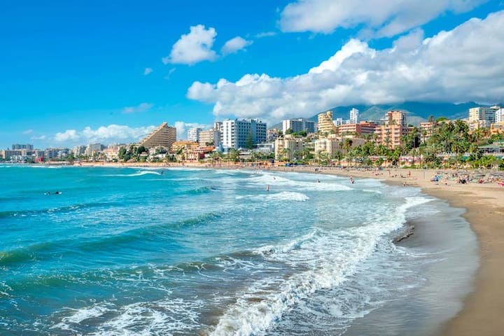 Blue Ocean Benalmádena - Benalmádena