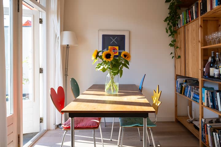 Bright Two Person Apartment - Amsterdam