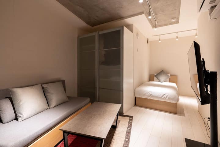 東新宿駅から徒歩5分/メゾネット/新宿駅徒歩圏内/渋谷まで乗り換えなし/ルク東新 A05 - Tokyo