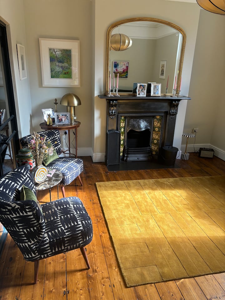 3 Bedroom Home Away From Home In Ranelagh - Bray