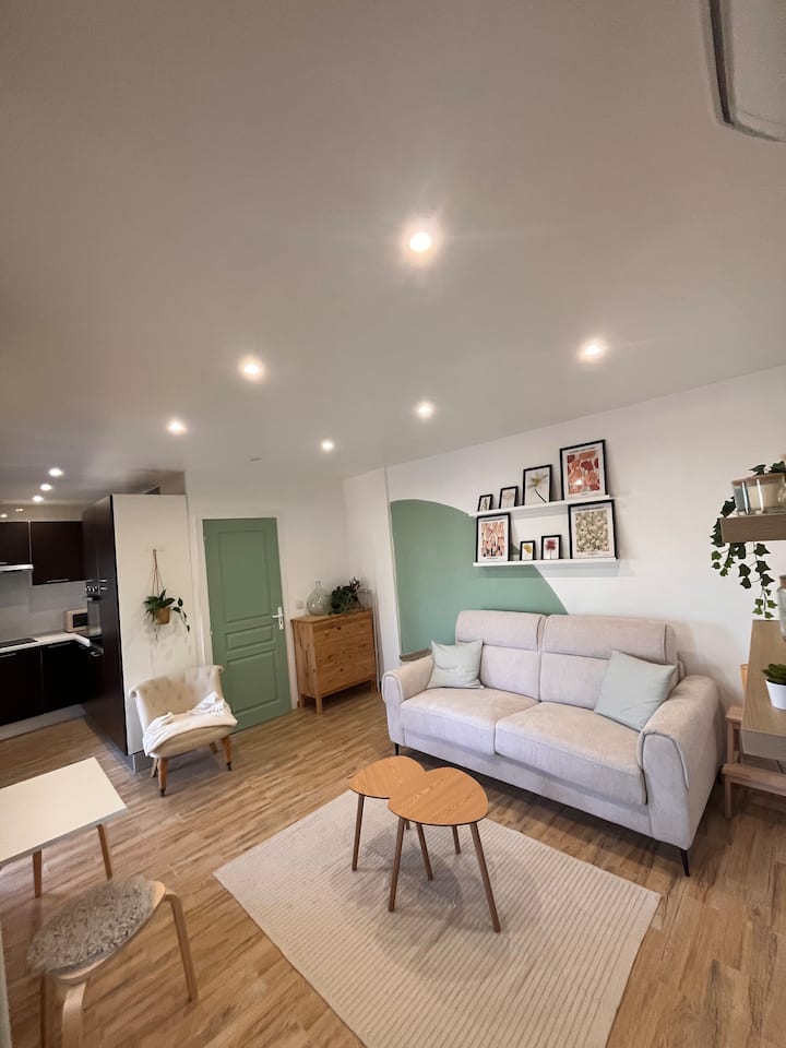 Un Chez-vous Loin De Chez-vous, Avec Vue & Jacuzzi - Nizza