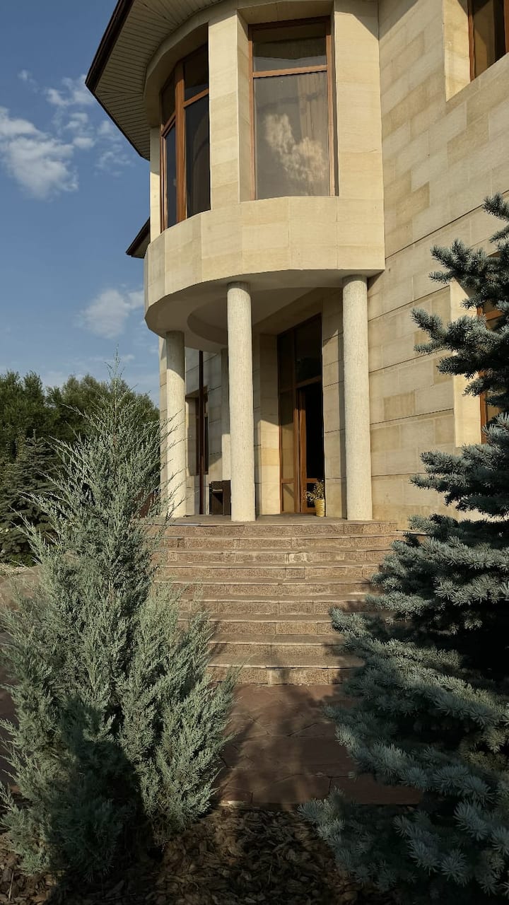 Mountain Creek - Kazakhstan