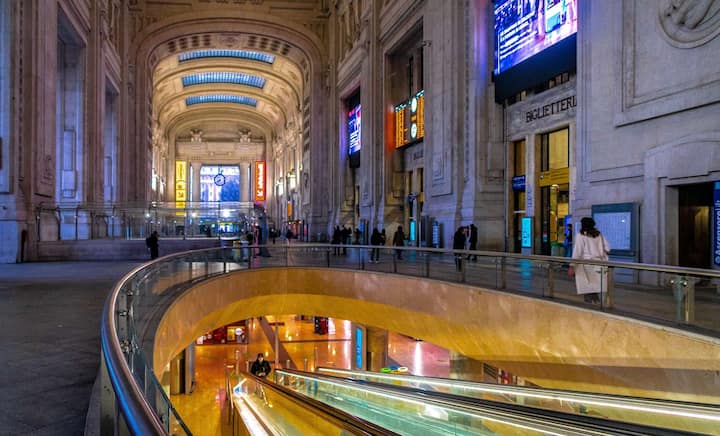 Milan Central Station Apartment - Mailand