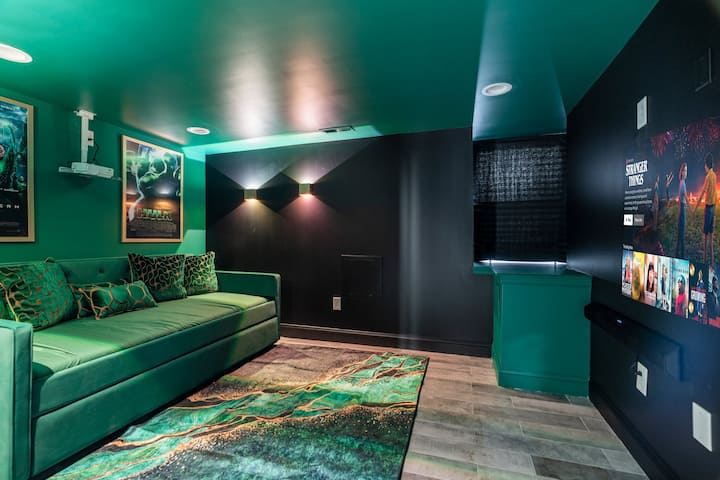 Chic Urban Oasis | Movie Theatre - West Oak Lane - Philadelphia