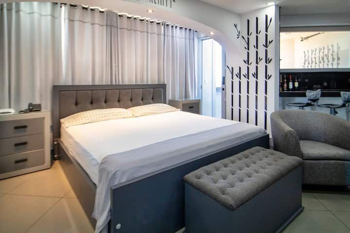 Small Luxury Sea View
Wi-fi - La Havane