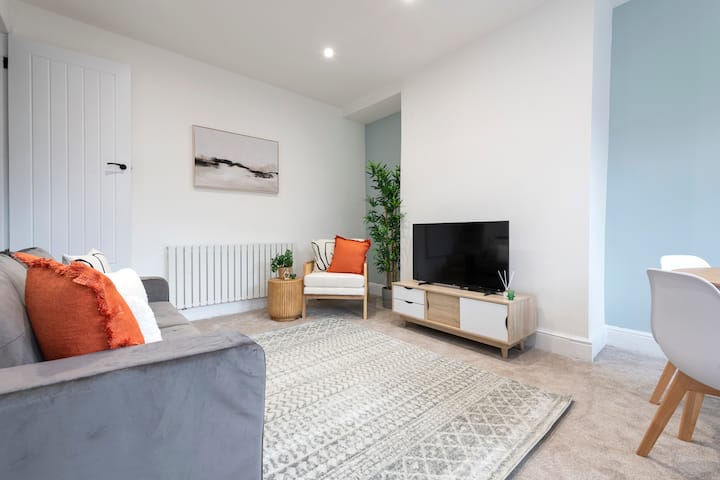 Close To Leeds Centre – 3br W/ Free Parking | Ns - Leeds