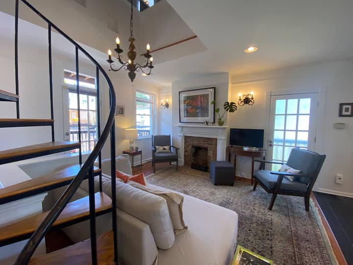 Sunny Carriage House With Garage And Ev Charger - Baltimore