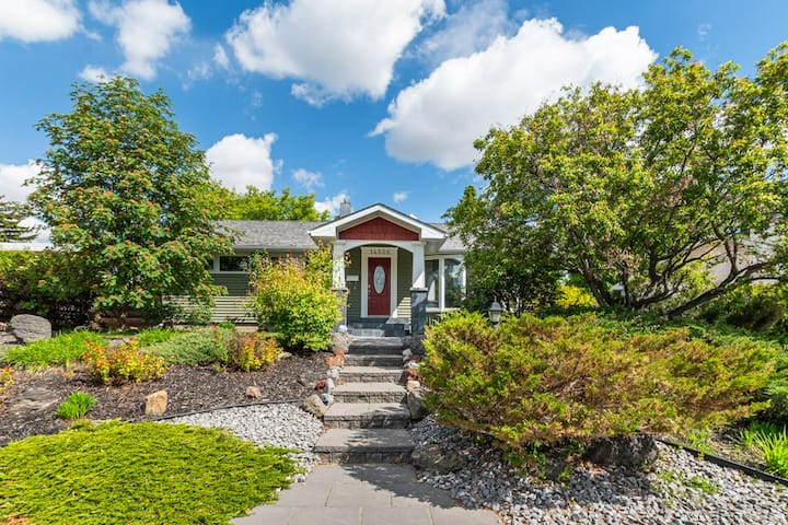 Garden Themed House Close To Wem - Edmonton