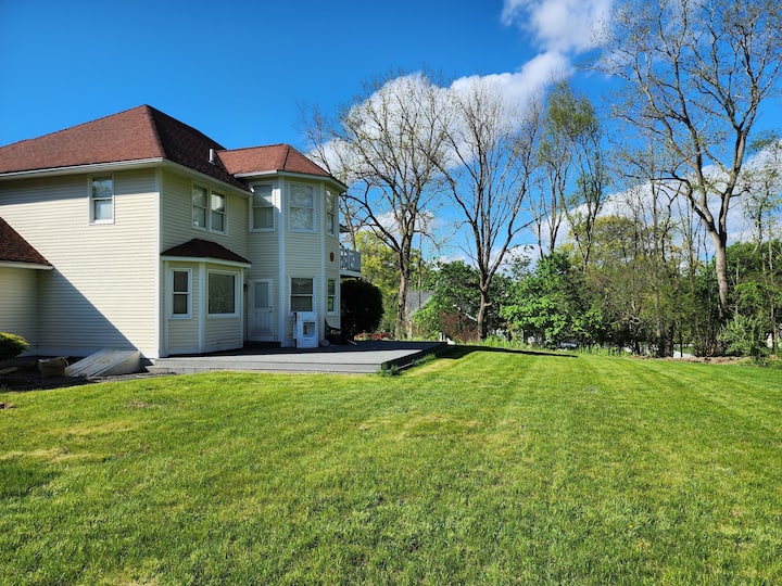 New England Living - Chelmsford, MA