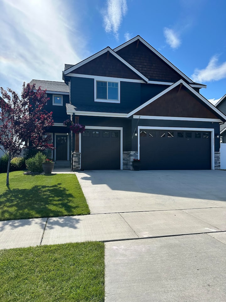 Beautiful Home Close To Everything! - Coeur d'Alene, ID