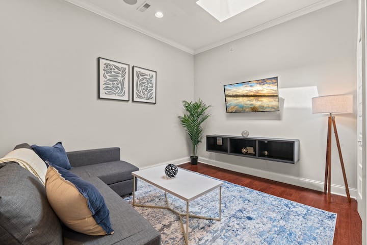 Luxury 1bd | 2 Beds | Queens Village - Southwark - Philadelphia