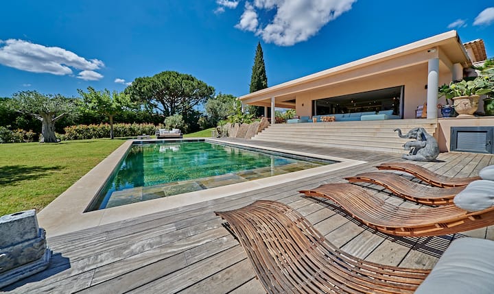 Nouveau-villa Avec Piscine - 5 Chambres - Vue Mer - Grimaud