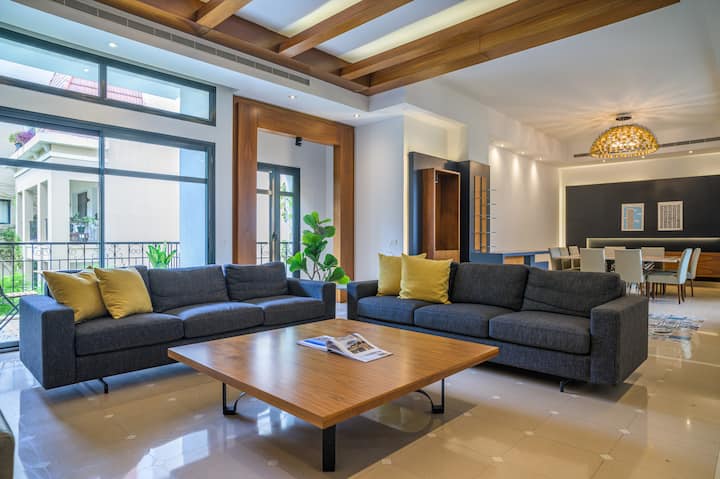 Ch® - 5th Heaven - 4 Br Apartment Duplex, Gemayzeh - Beirut