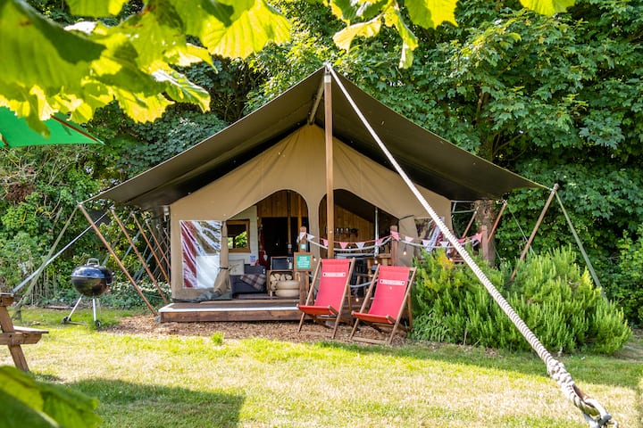 Safari Tent 4 @ Tom's Eco Lodge - Isle of Wight