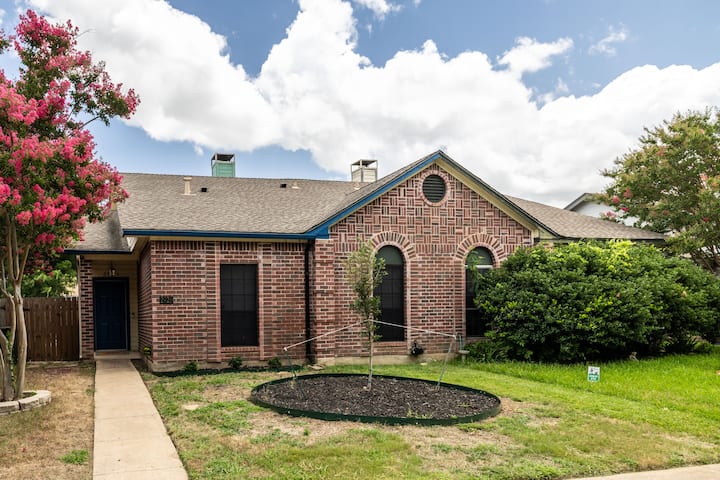 Group-friendly Retreat W/ Ideal For Exploring Dfw - Grapevine, TX