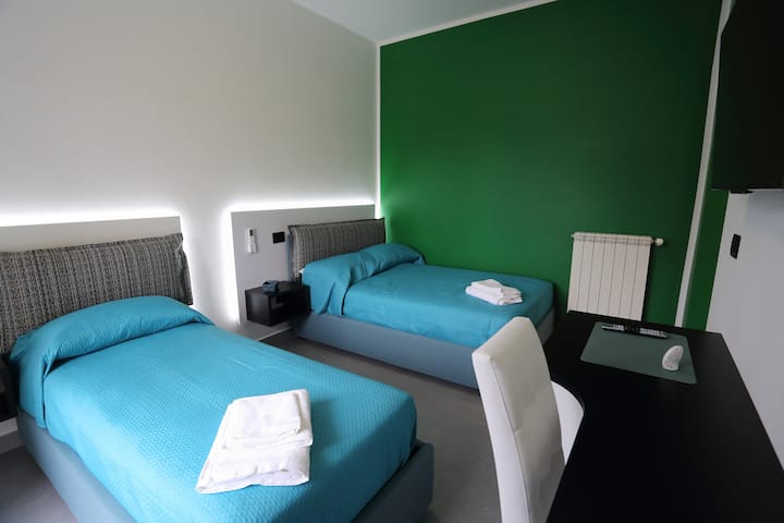 Insonnyroom B&b Room 4. - Gioia Tauro
