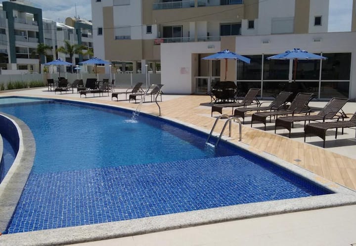 Apto 200m Da Praia Dos Ingleses. - Florianópolis