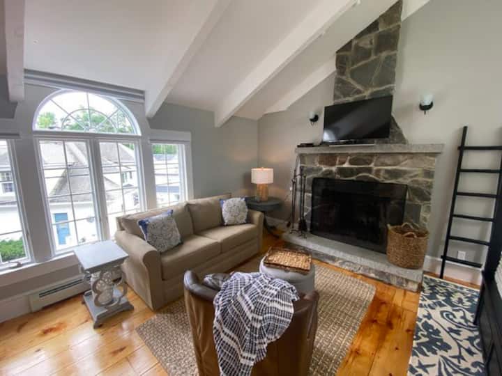 High Rock #1 King Suite W/kitchenette - Ogunquit, ME