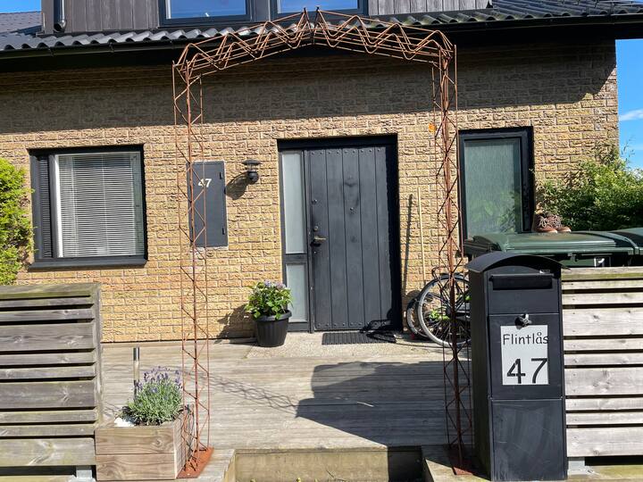 Rymligt Radhus I Ystad - Ystad