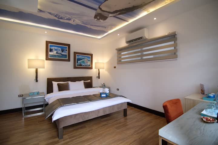 Chateau Genevie- Chalet Room - Calamba