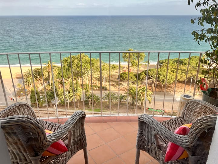 Relax 1 Minute From The Beach - Caldes d'Estrac