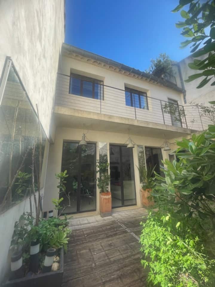 Maison Design à Aigues Vives - Lunel