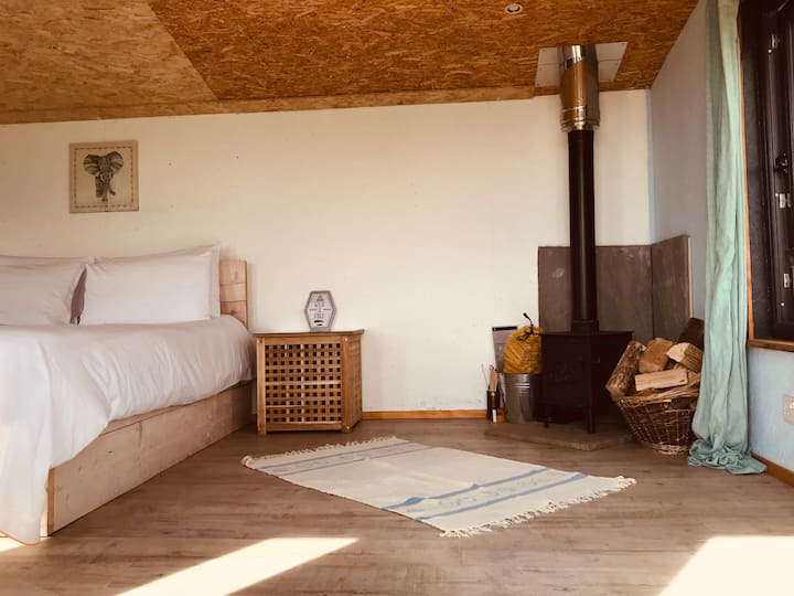 Cosy Wood Cabin In Welcombe - Welcombe