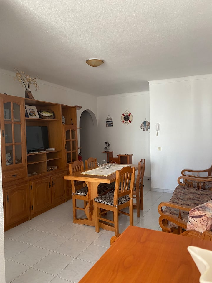 Apartamento T2 - 500m Da Praia - Armação de Pêra