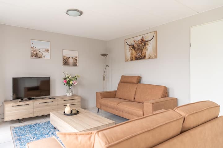 Bohemien Resort 3 Complete Holiday Home - Callantsoog