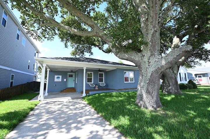 Crystal Coast Cottage - Morehead City, NC