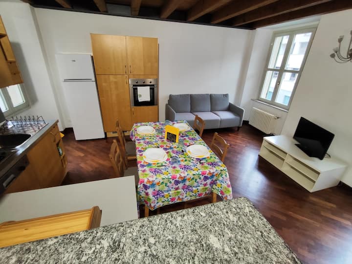 Appartamento Centralissimo "Casa Volt" - Como