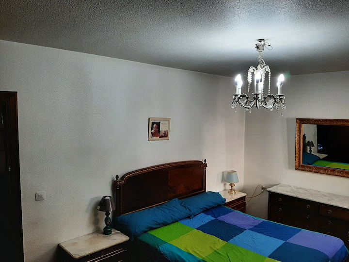 Habitación Con Cama Doble - Pamplona