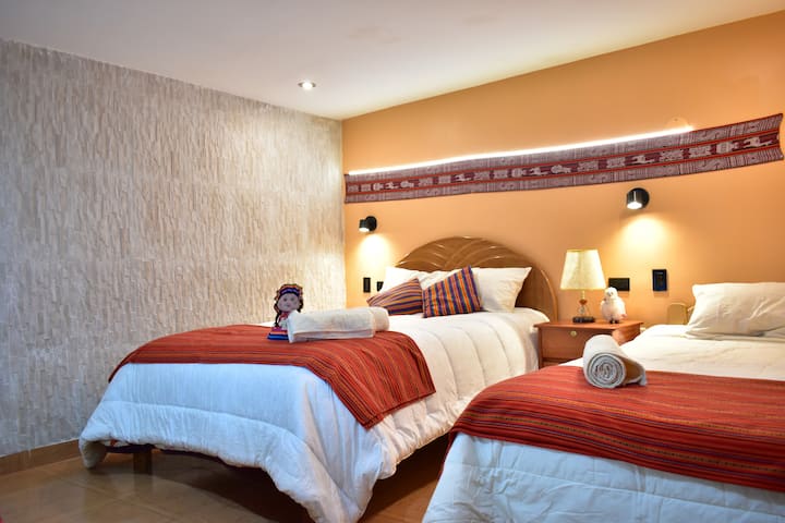 Habitacion Triple (Matrimonial + 1cama Individual) - Cusco