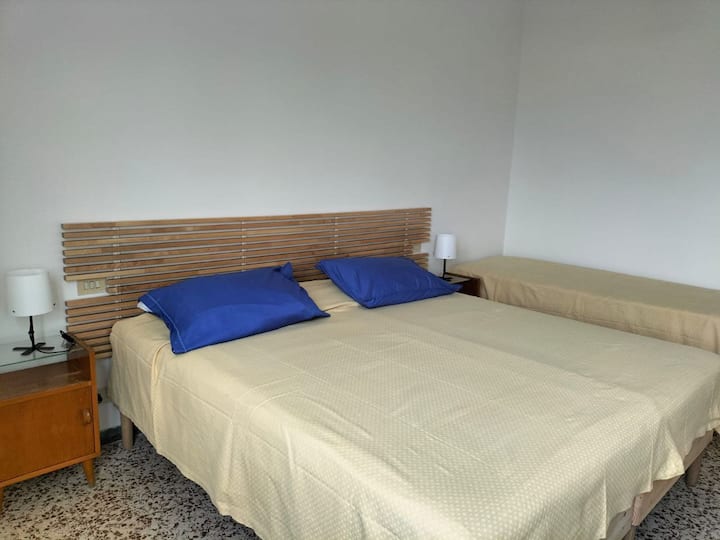 Camera Doppia/tripla E Bagno Privato Al Piano - Forte dei Marmi