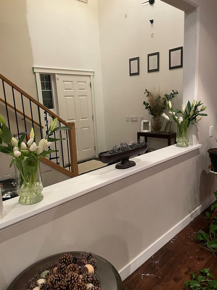 Spacious, Quiet, Close To Shops - Okotoks