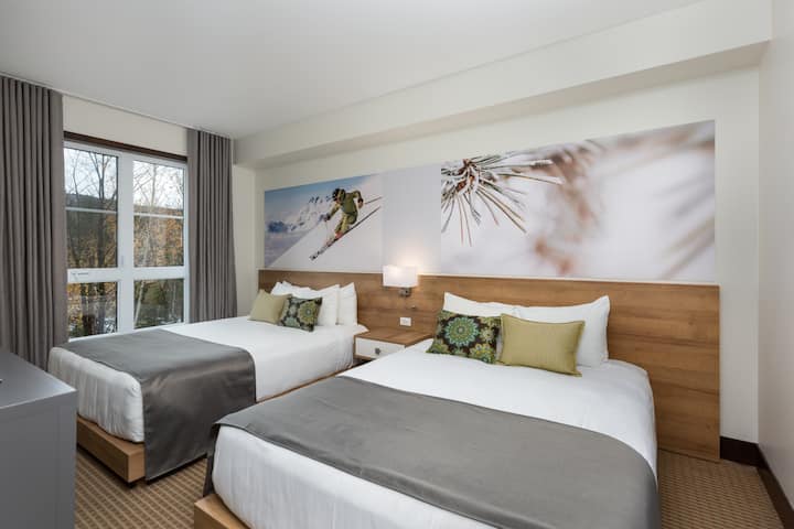 Condo 1 Chambre 2 Lits à L'hôtel Ermitage Du Lac - Mont-Tremblant