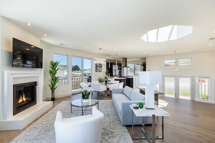 Bay Breeze Retreat - Bodega Bay, CA