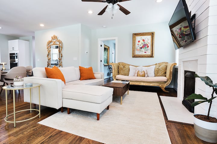 Renovated 3br Elmwood Home | Backyard - Columbia, SC