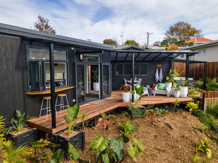 Central Valley Haven With Spa - Tauranga