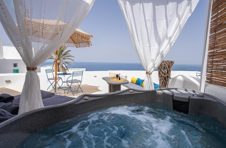 New! Pezoula Traditional House Sunrise View - Santorini