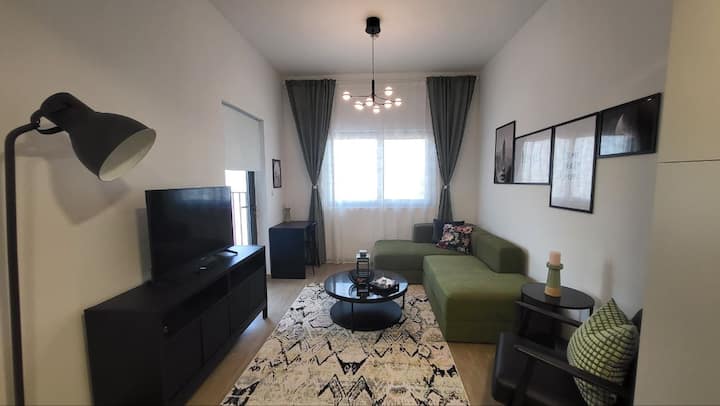 Modern 2br / 5min To Metro - Dubai