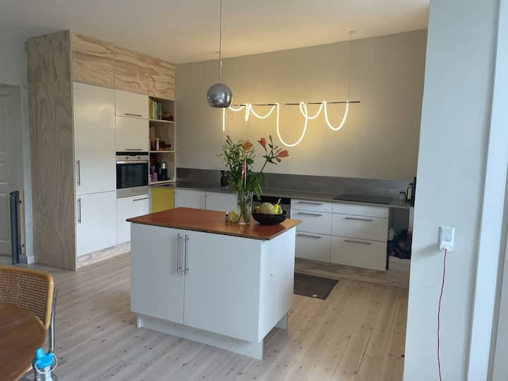 Trendy City House  With Private Garden - Copenhaguen