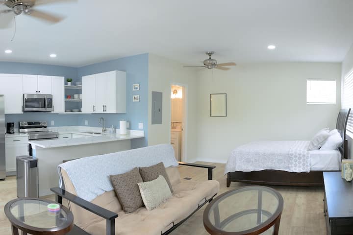 Garage Studio In Lake Eola Heights - Winter Park, FL