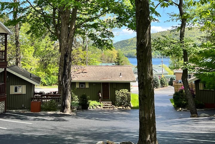 Balsam Cabin 14 With Full Kitchen - Lake George, NY