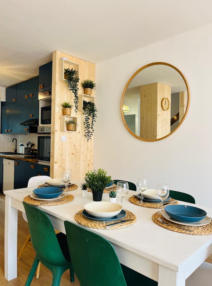 Pinède, Plage Et Billard - Vendée