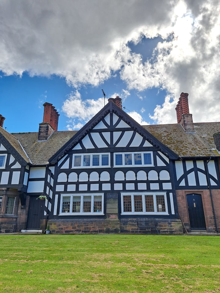 William's Cottage - Lady Lever Art Gallery