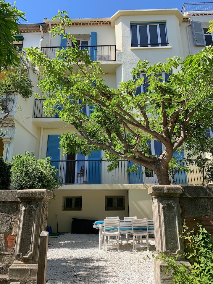 Maison Au Coeur Du Mourillon - Tolone