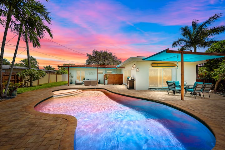Pool+bikes+bbq! Tropical Getaway & Close To Beach! - Pompano Beach, FL