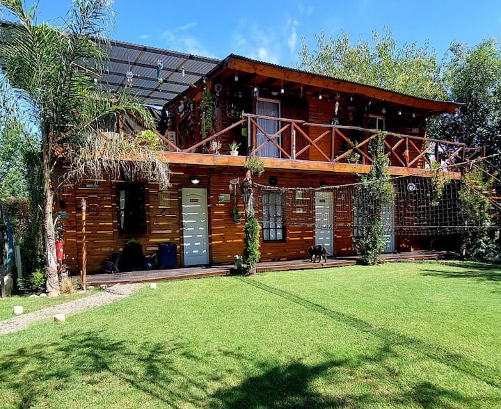 Pura Vida Habitación London - Mercedes, Argentina